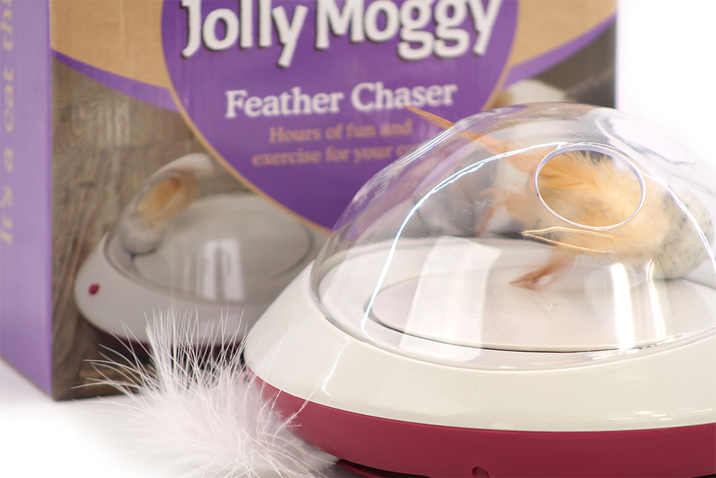 Interaktivní hračka pro kočky Feather Chaser • HafHaf-shop.cz